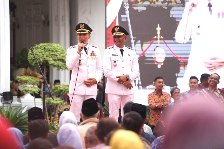 Dilantik Presiden, Dedie - Jenal Jadi Bagian Sejarah Indonesia - Sanga.id